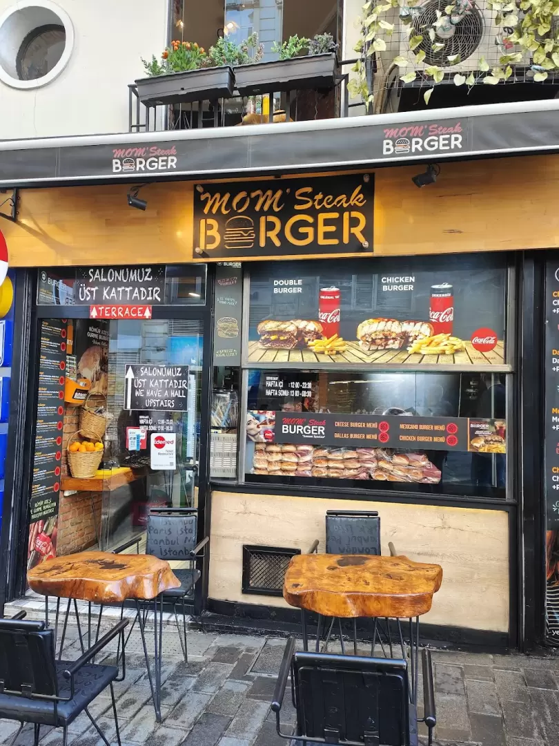 Mom steak burger, Beyoğlu, İstanbul