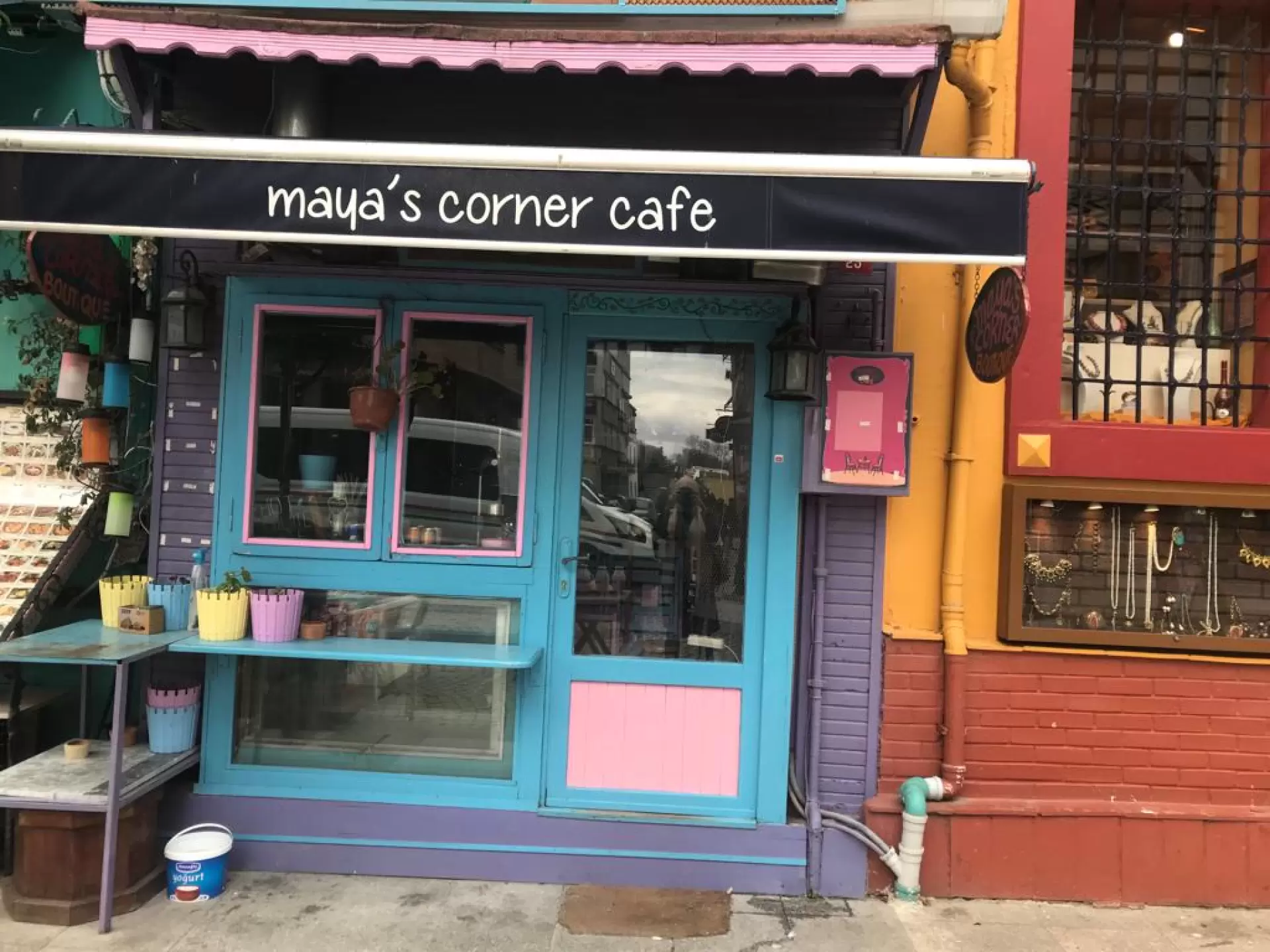 Maya's Corner Cafe, Fatih, İstanbul