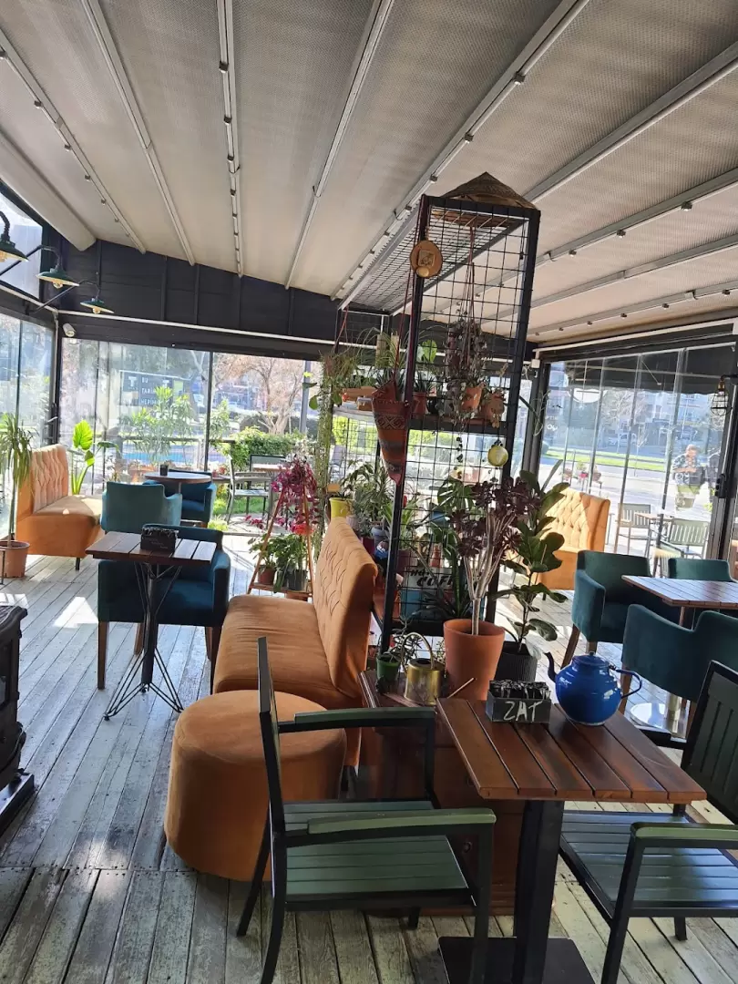 Zat Kahve Balçova, Balçova, İzmir