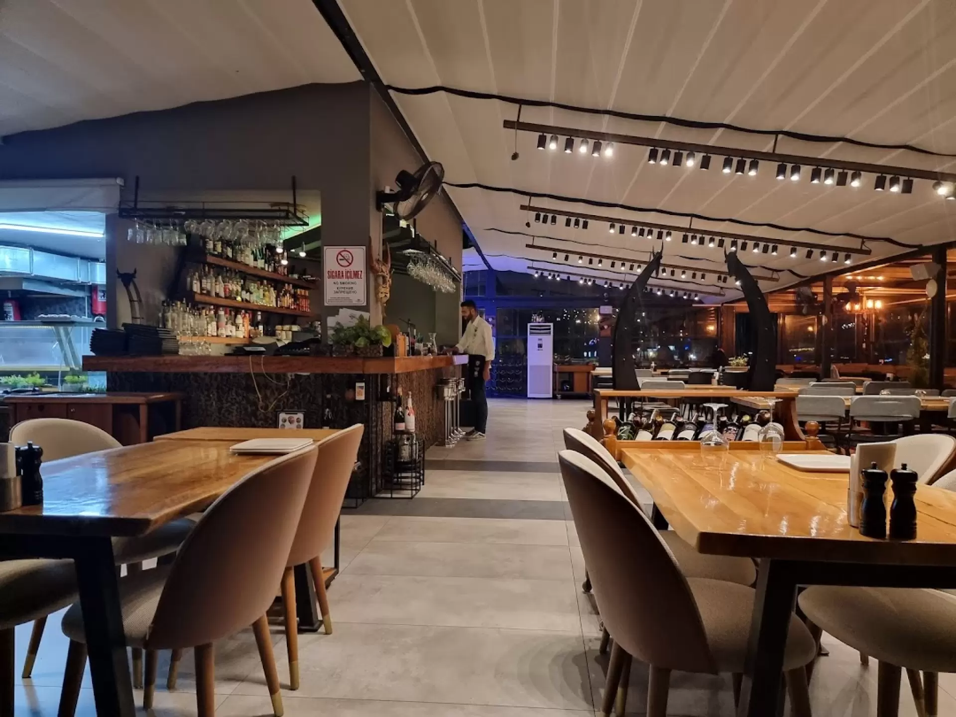 Queen Steakhouse Marmaris, Marmaris, Muğla